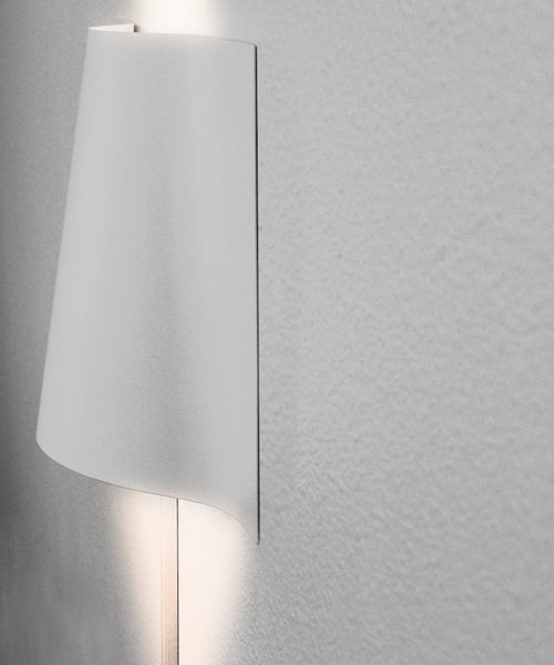 LED "Surface Wave" Alluring Curved Metal Wall Light 10"h x 16"w WV800WH